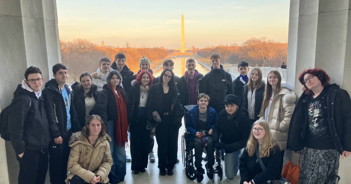 Politics students back from dream US trip | City of Portsmouth College